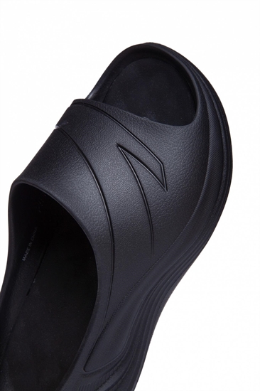 Anta BASIC SLIPPERS Сланцы Черный купить в интернет-магазине ...